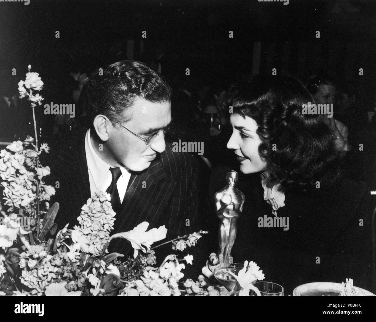 David o selznick and jennifer jones Black and White Stock Photos ...