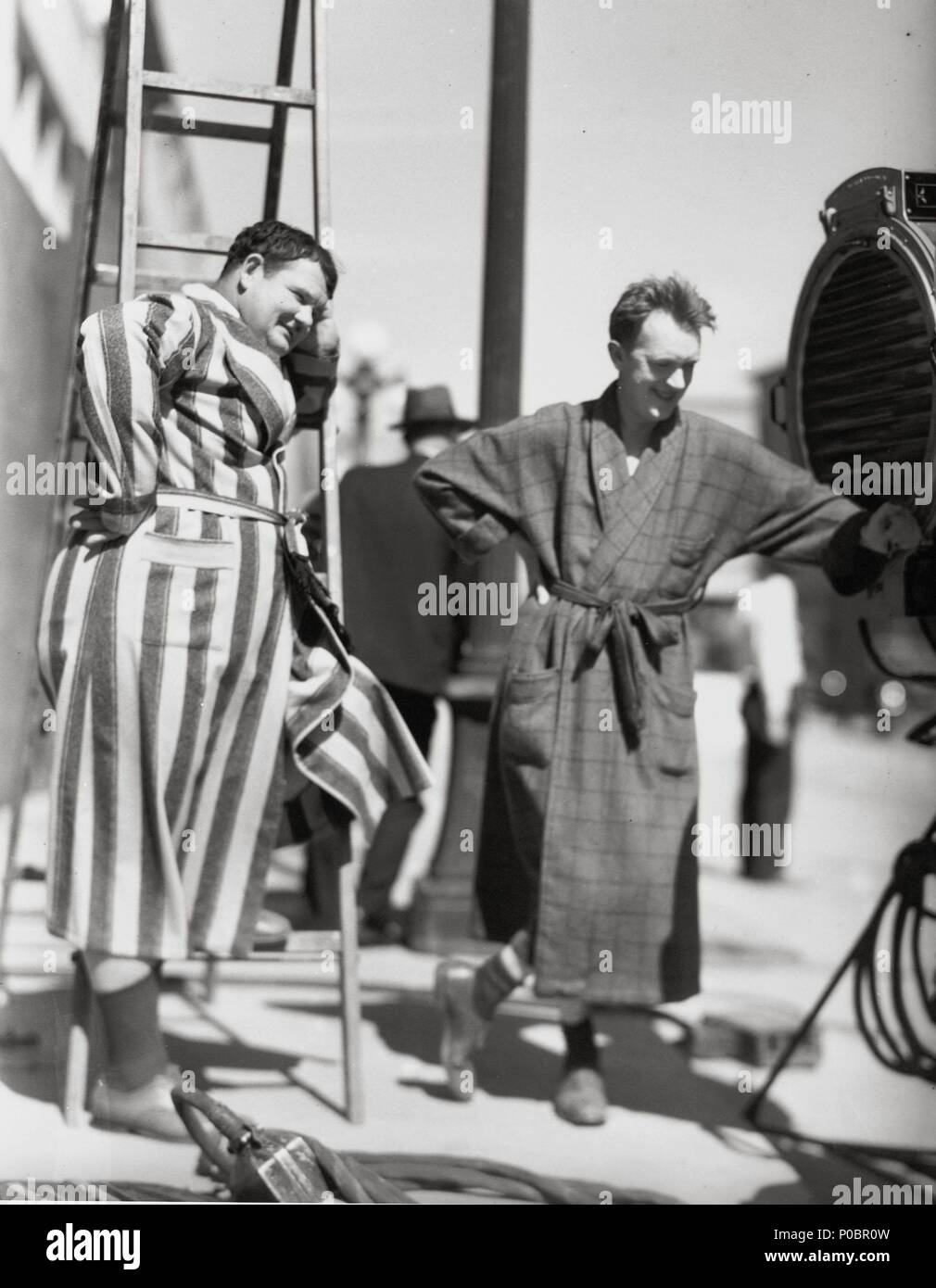 Stars: OLIVER HARDY; STAN LAUREL Stock Photo - Alamy