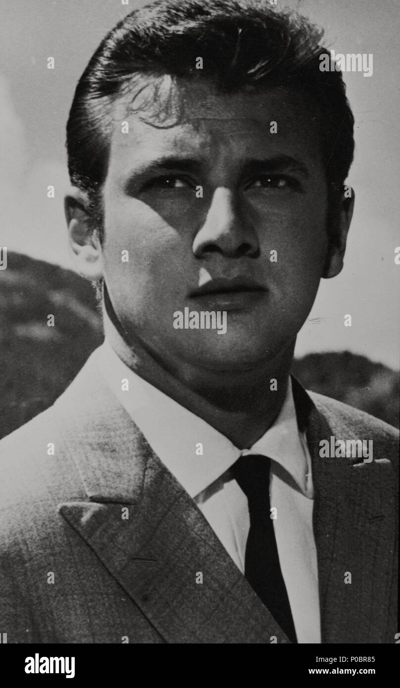 Stars: CARLOS LARRAÑAGA Stock Photo - Alamy