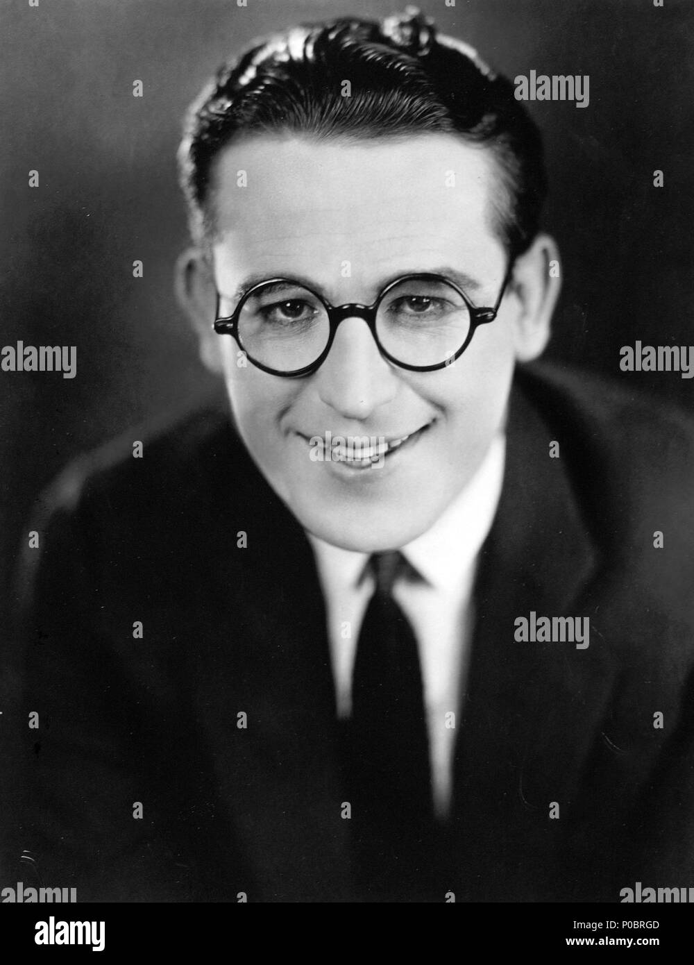 Harold lloyd with glasses hi-res stock photography and images - Alamy
