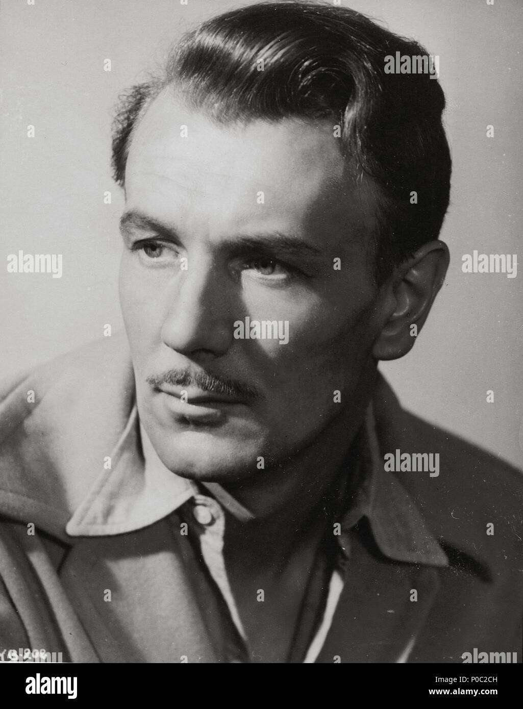 Stars: MICHAEL REDGRAVE Stock Photo - Alamy