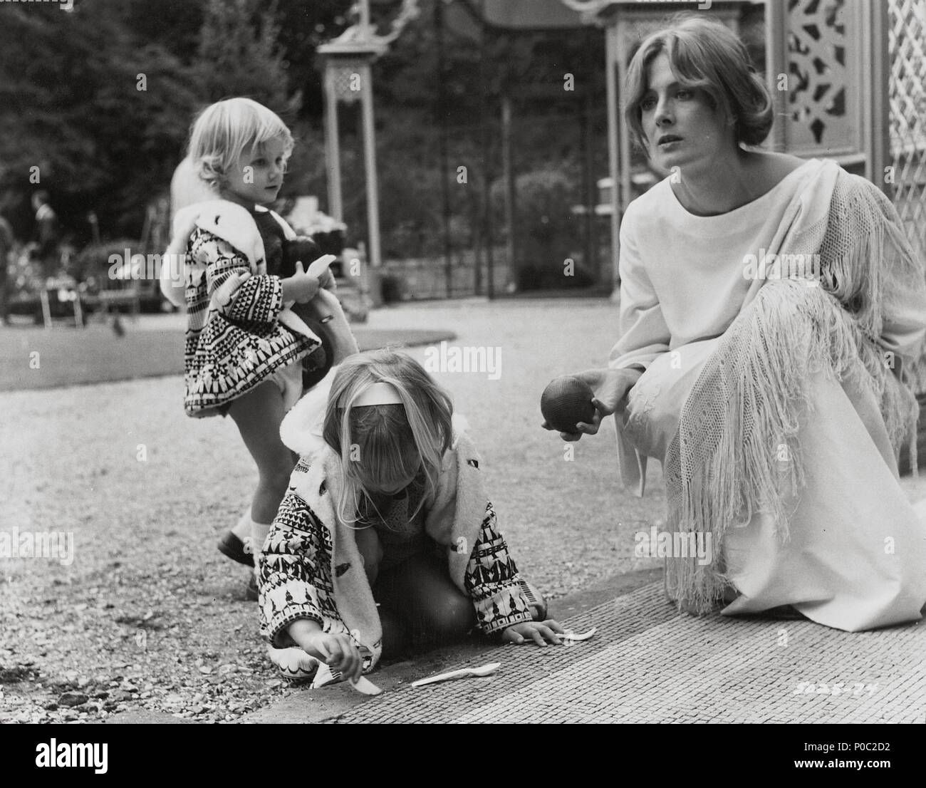 Stars: VANESSA REDGRAVE Stock Photo - Alamy