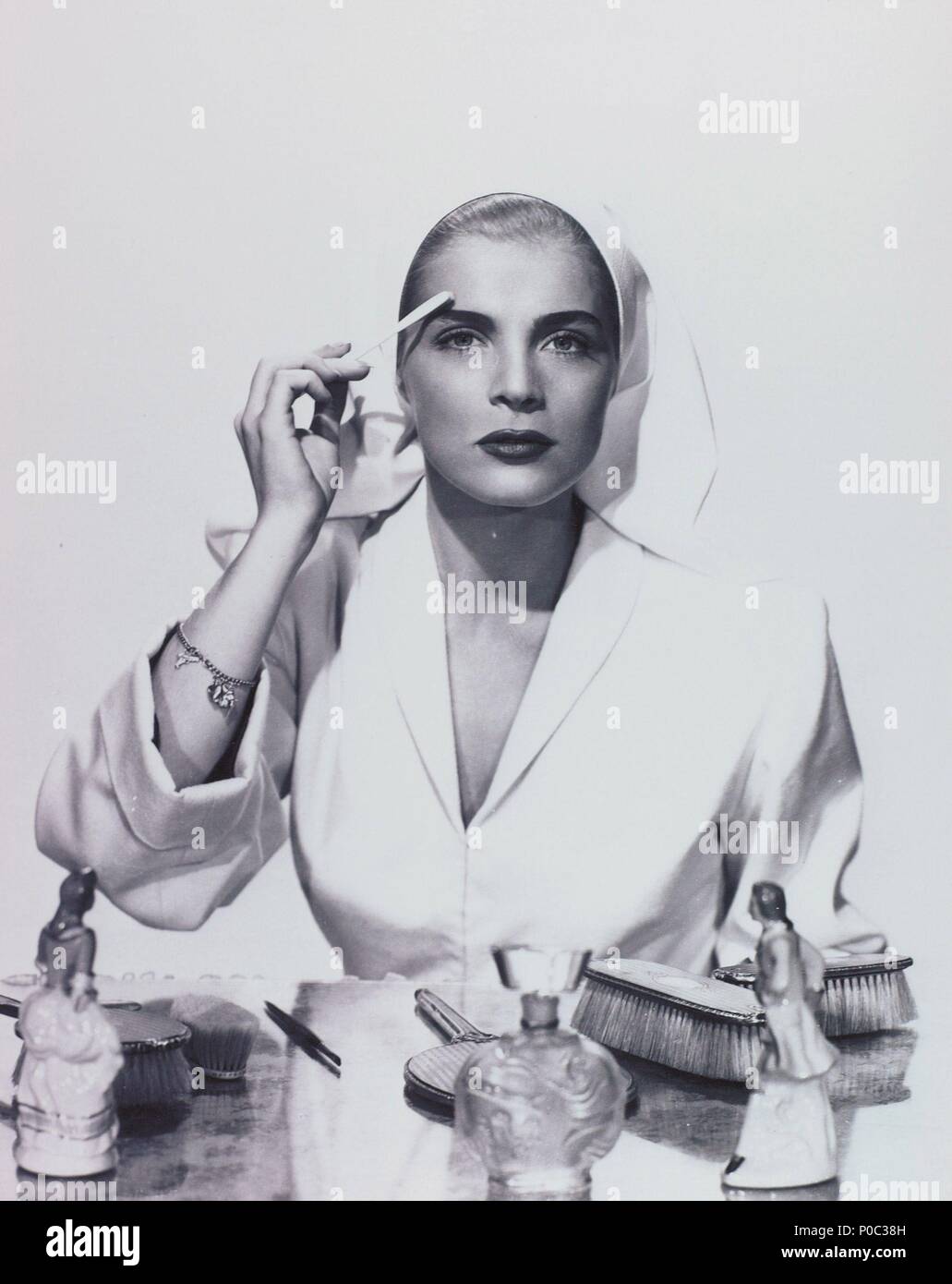 Stars: LIZABETH SCOTT Stock Photo - Alamy