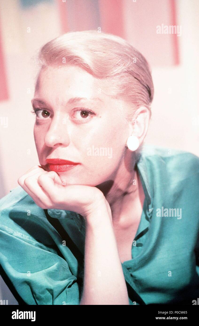 Carol channing hi-res stock photography and images - Alamy