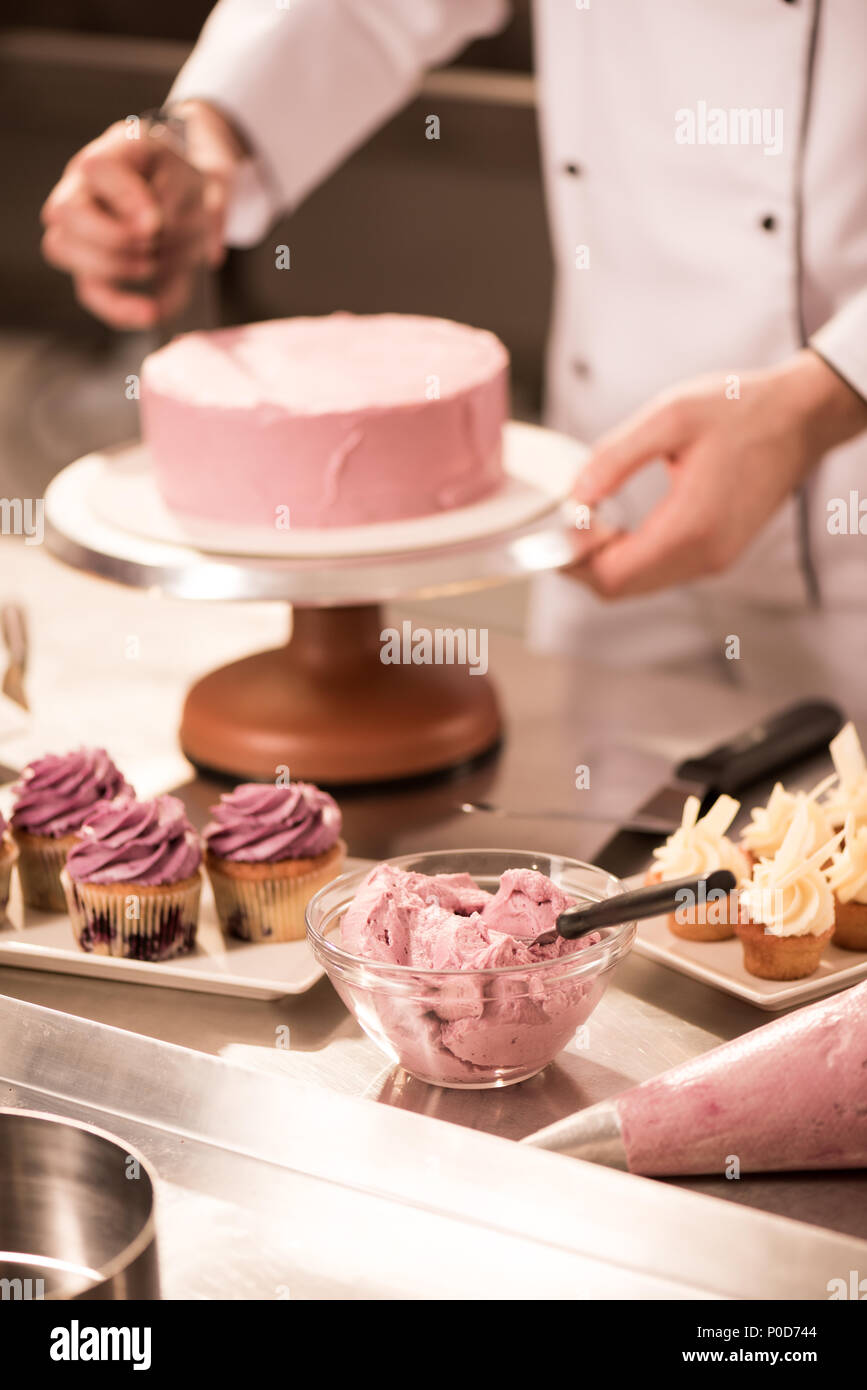 Process making desserts in pastry hi-res stock photography and images ...