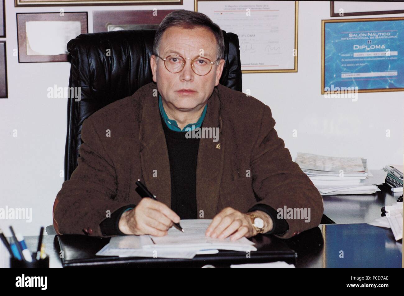 Stars: ANTONIO LLORENS Stock Photo - Alamy