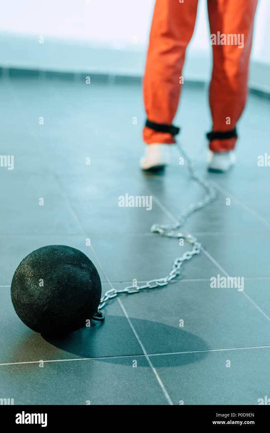 Tethered weight hi-res stock photography and images - Alamy