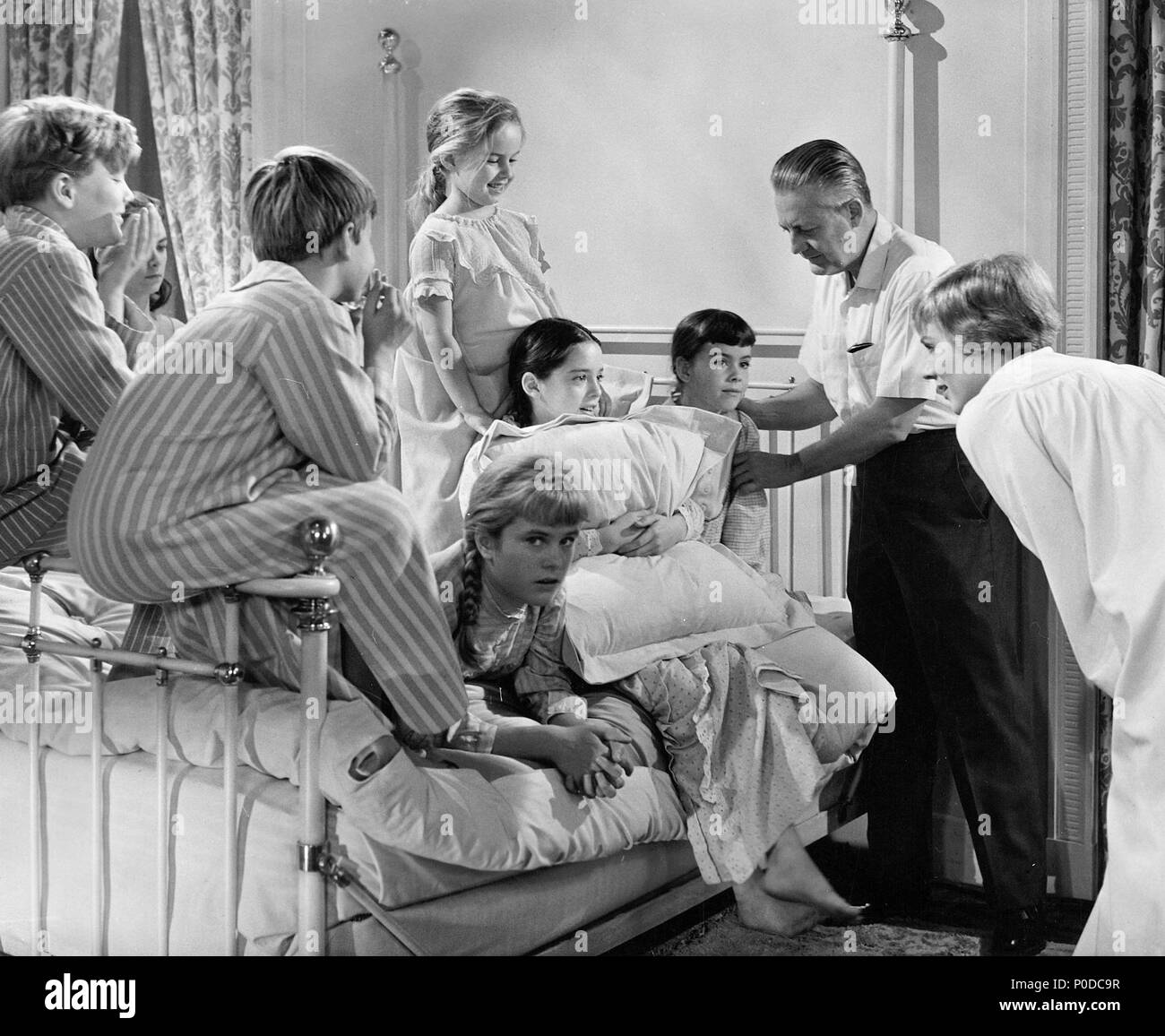 The sound of music 1965 set hi-res stock photography and images - Alamy
