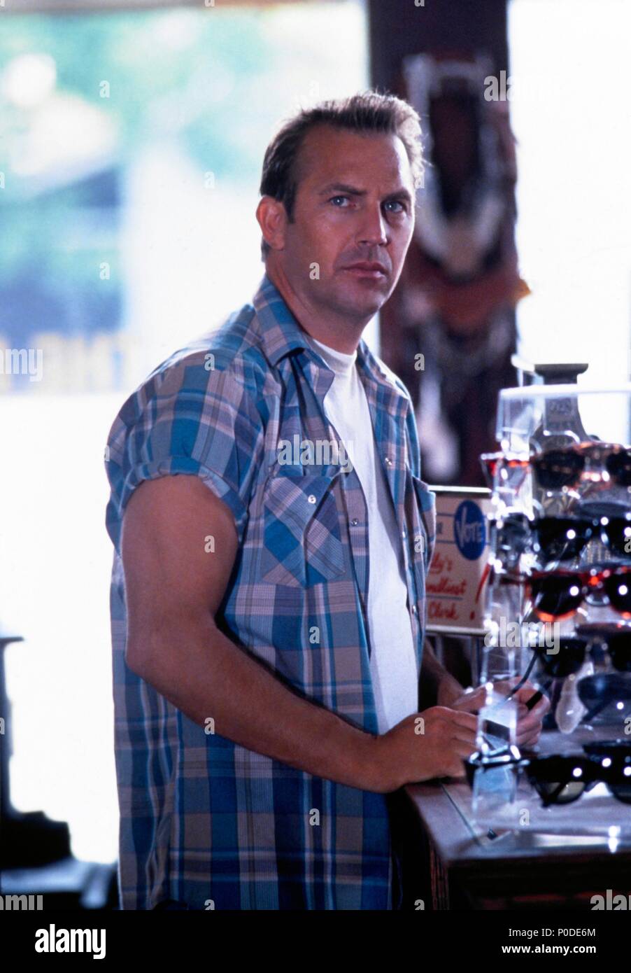 Original Film Title: A PERFECT WORLD. English Title: A PERFECT WORLD ...