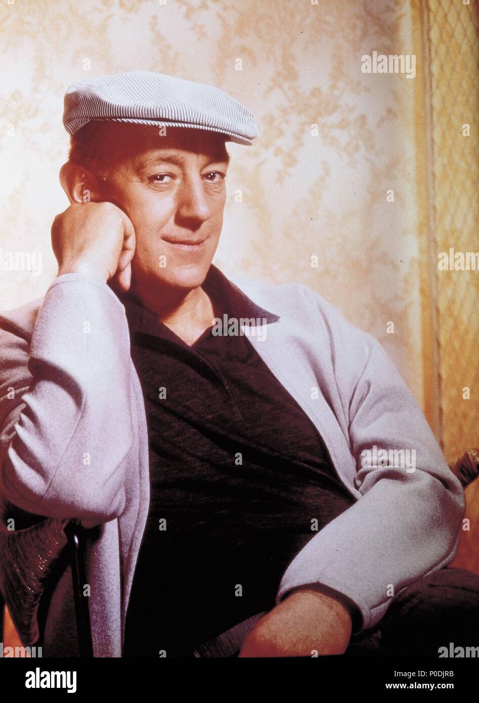 Guinness family portrait hi-res stock photography and images - Alamy