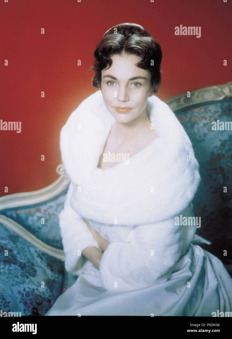 Jennifer jones portrait hi-res stock photography and images - Alamy