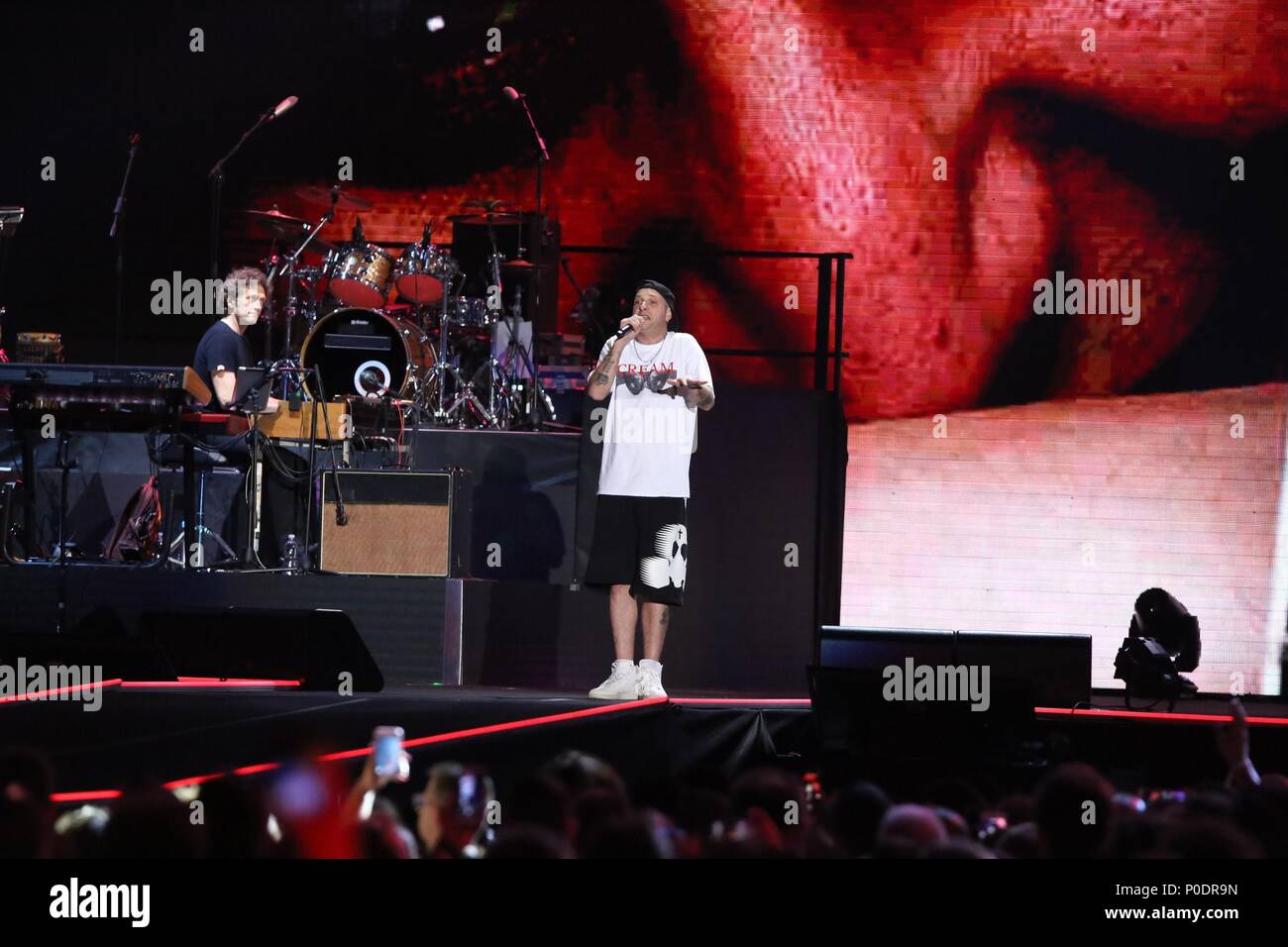 Clementino during the PINO È the biggest live tribute of Italian music ...