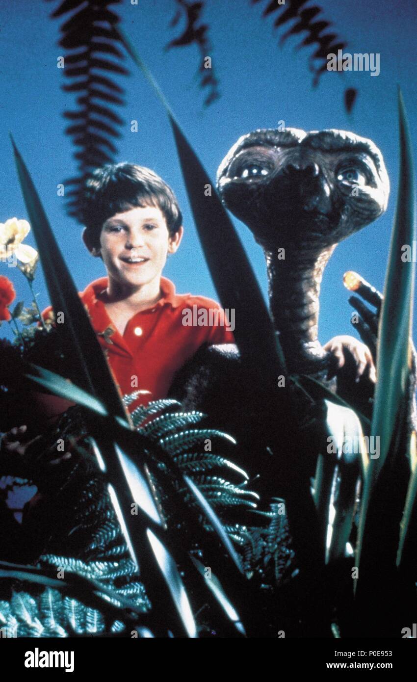 Original Film Title: E. T. THE EXTRA-TERRESTRIAL. English Title: E. T ...