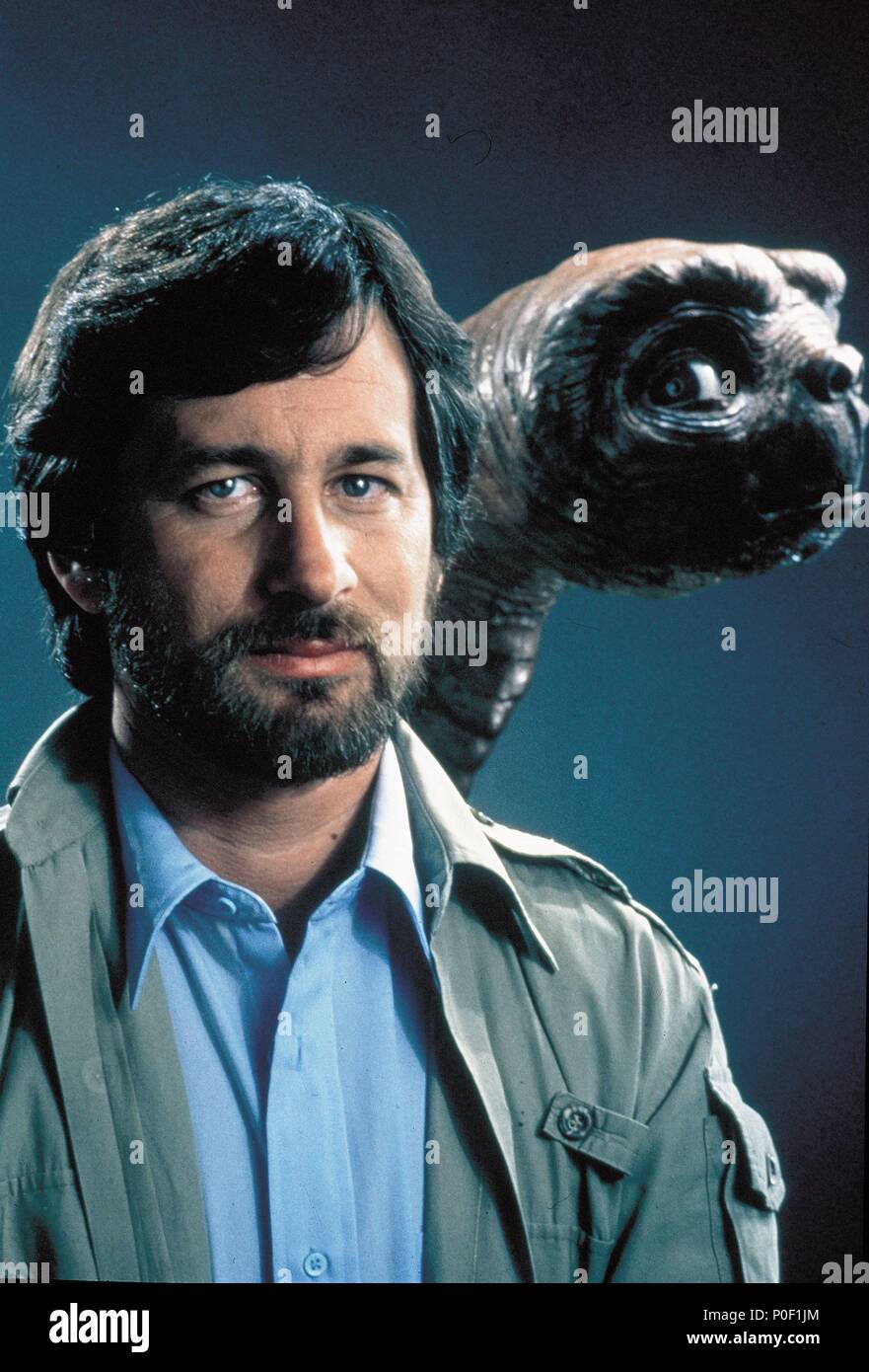 Original Film Title: E. T. THE EXTRA-TERRESTRIAL. English Title: E. T ...