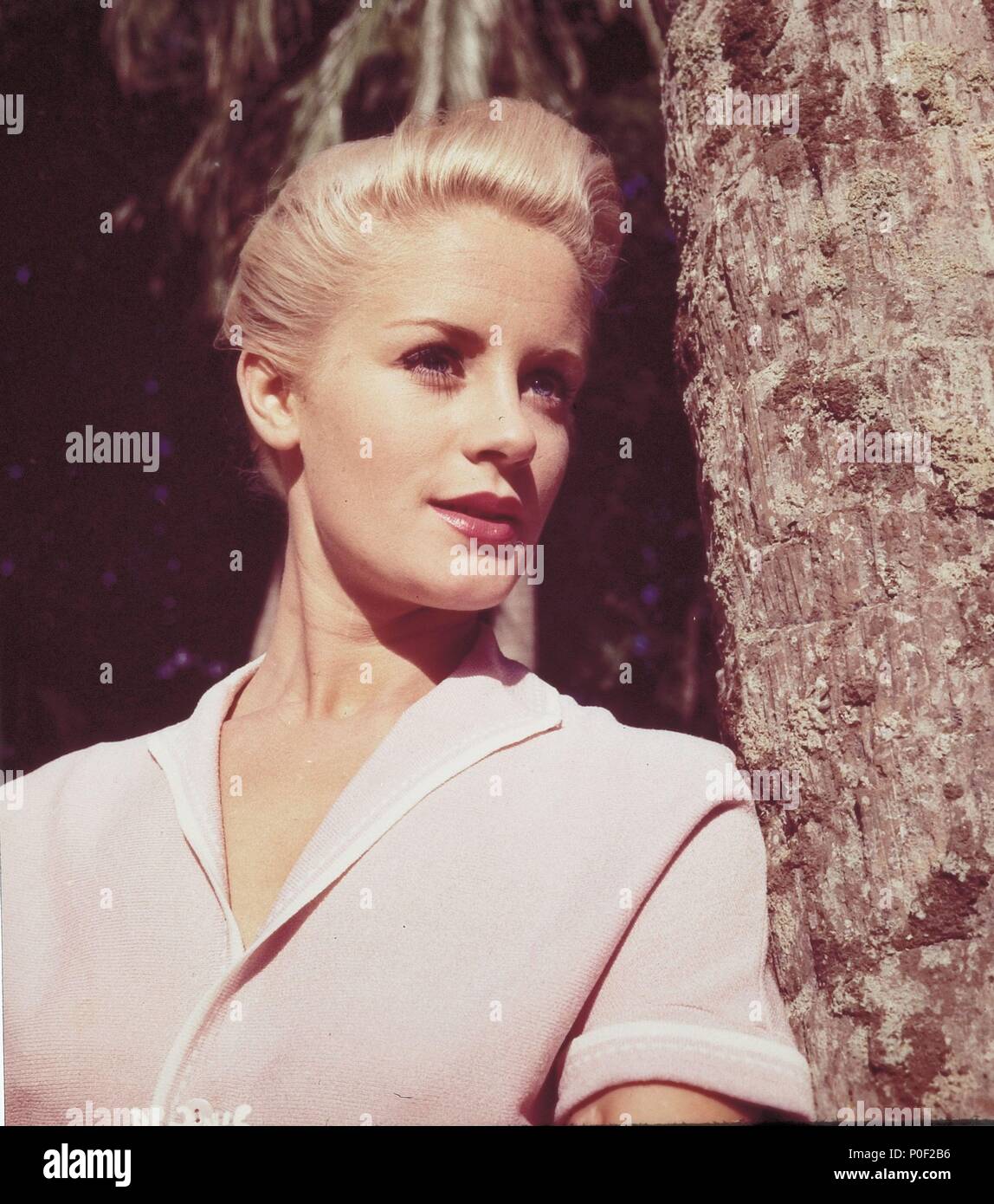 Mary ure hi-res stock photography and images - Alamy