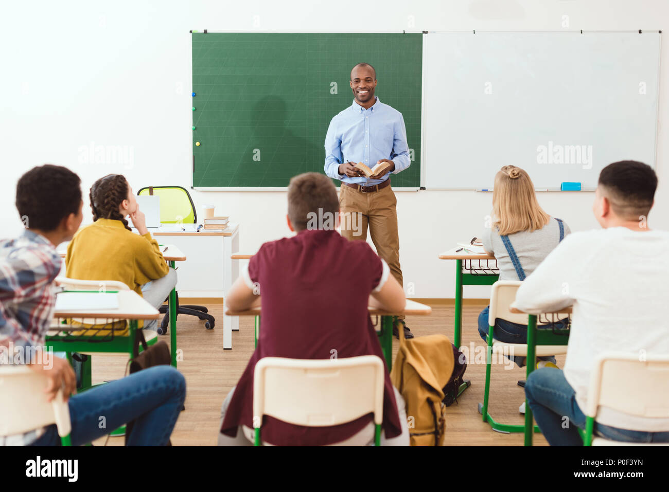 Teenage girls rear view school hi-res stock photography and images - Alamy