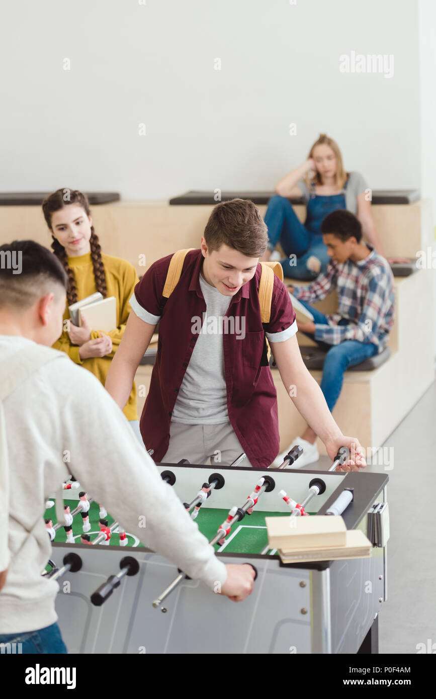 African school girls football hi-res stock photography and images - Alamy