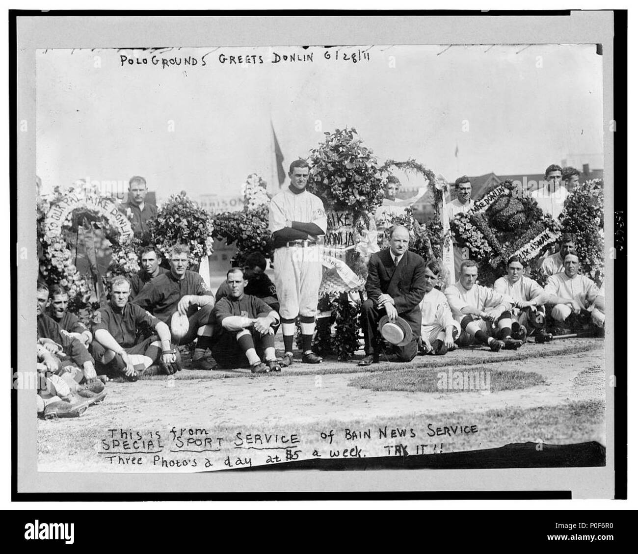 Turkey Mike Donlin, baseball player for the New York Giants, standing ...