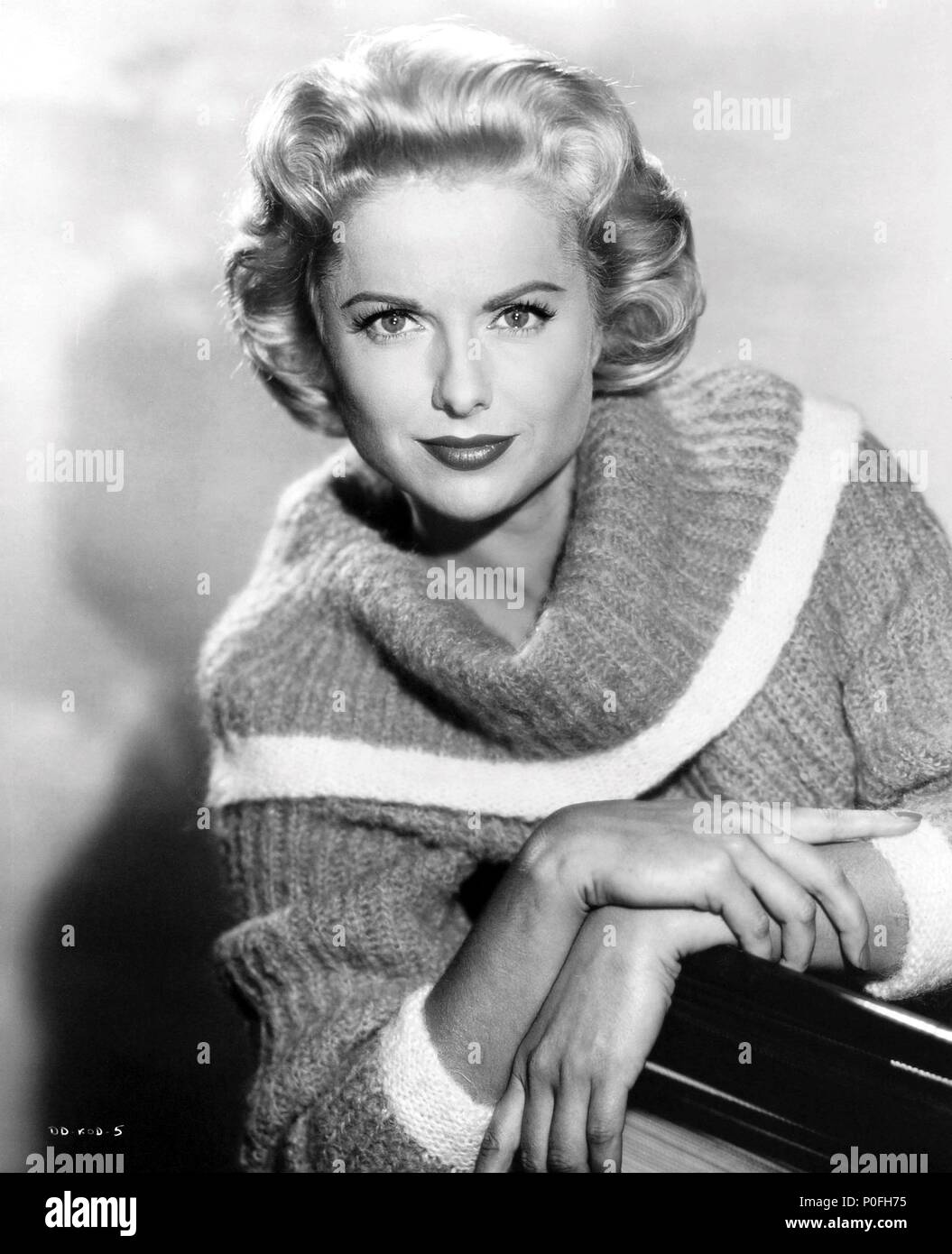Stars: MARTHA HYER Stock Photo - Alamy