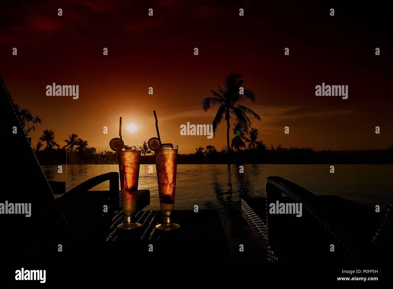 Poolside rooftop hi-res stock photography and images - Alamy