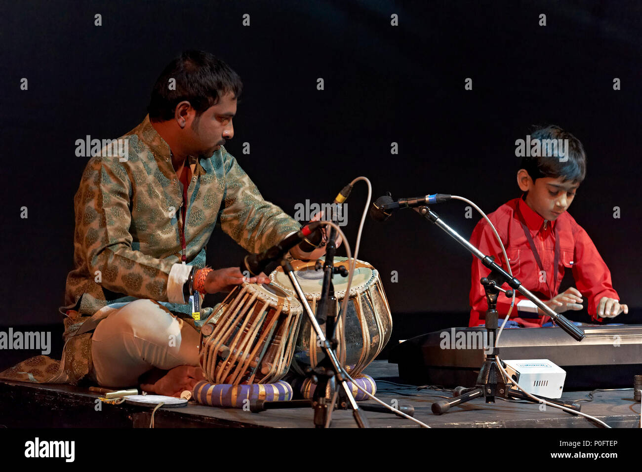 Indian drums playing hi-res stock photography and images - Alamy