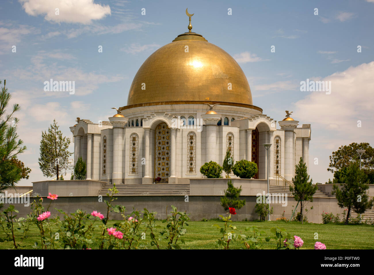 Mausoleum at Turkmenbashi Ruhy Mosque, Ashgabat, Turkmenistan Stock ... Mausoleum at Turkmenbashi Ruhy Mosque, Ashgabat, Turkmenistan Stock ...