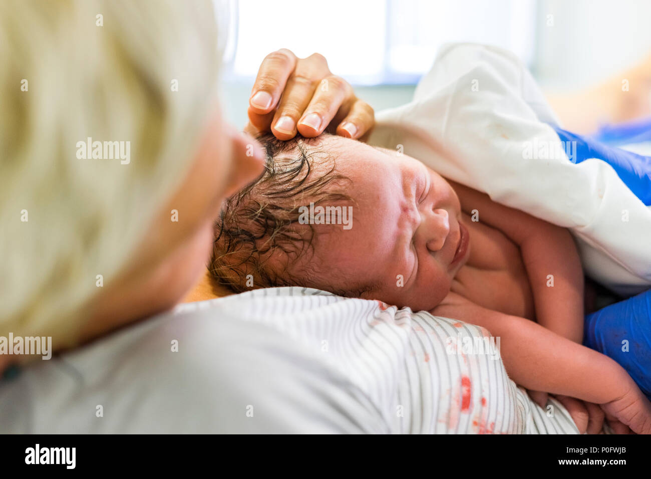 Hospital room birth delivery hi-res stock photography and images - Alamy