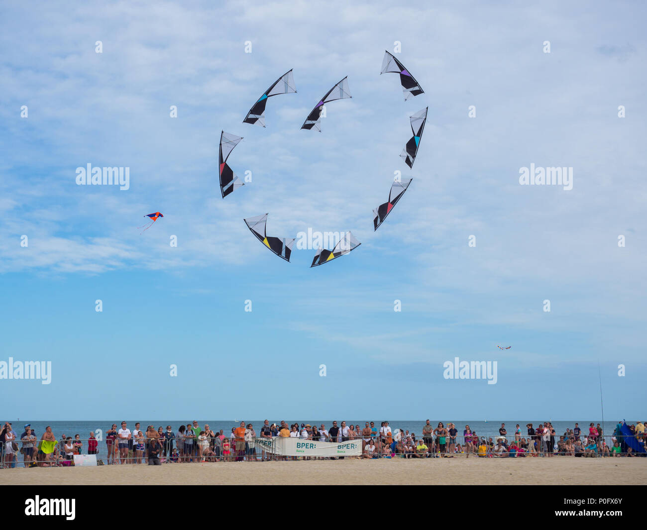 Kites festival italy hi-res stock photography and images - Alamy