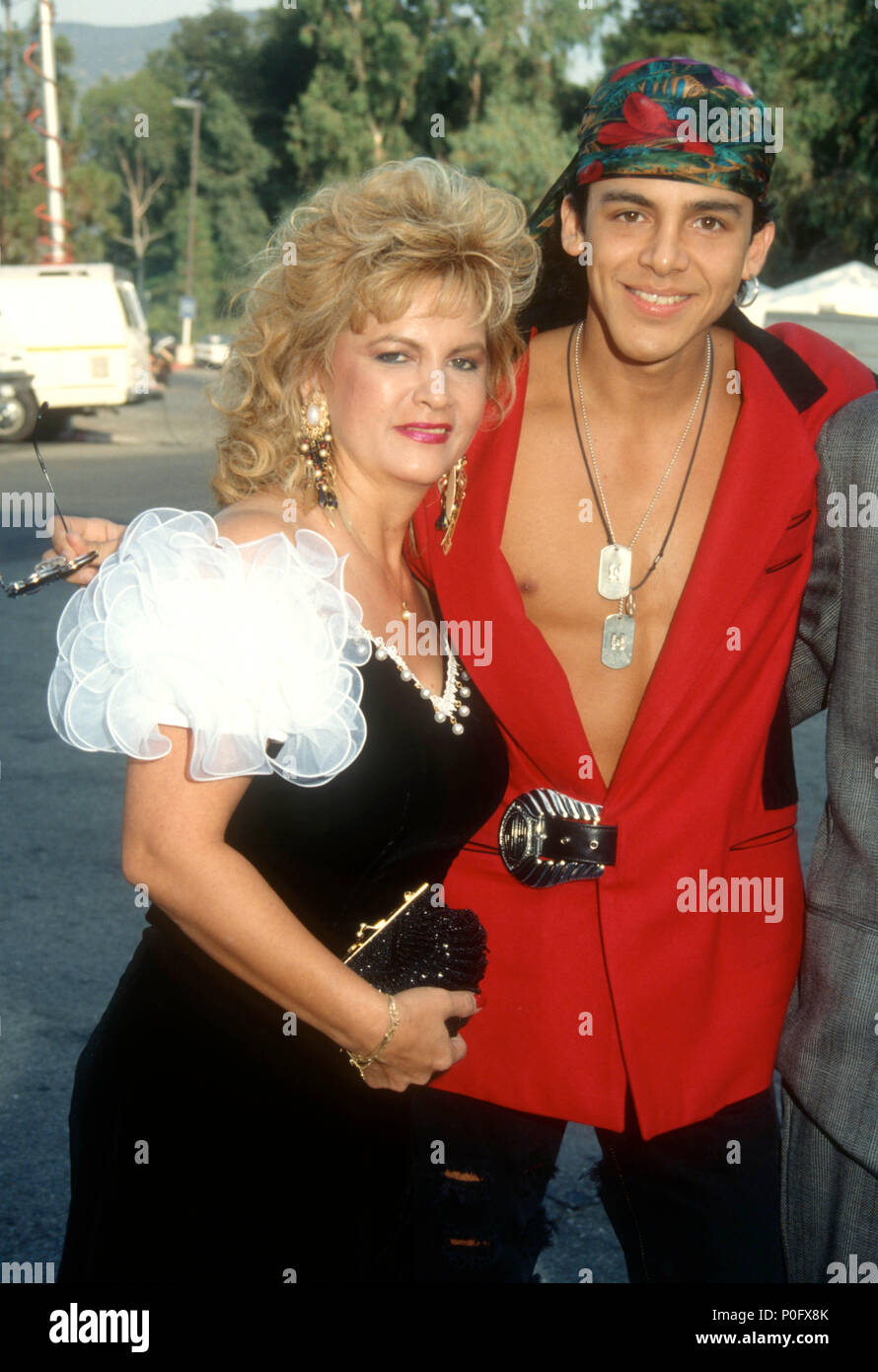 UNIVERSAL CITY, CA - SEPTEMBER 05: Singer Gerardo (R) and his mother ...