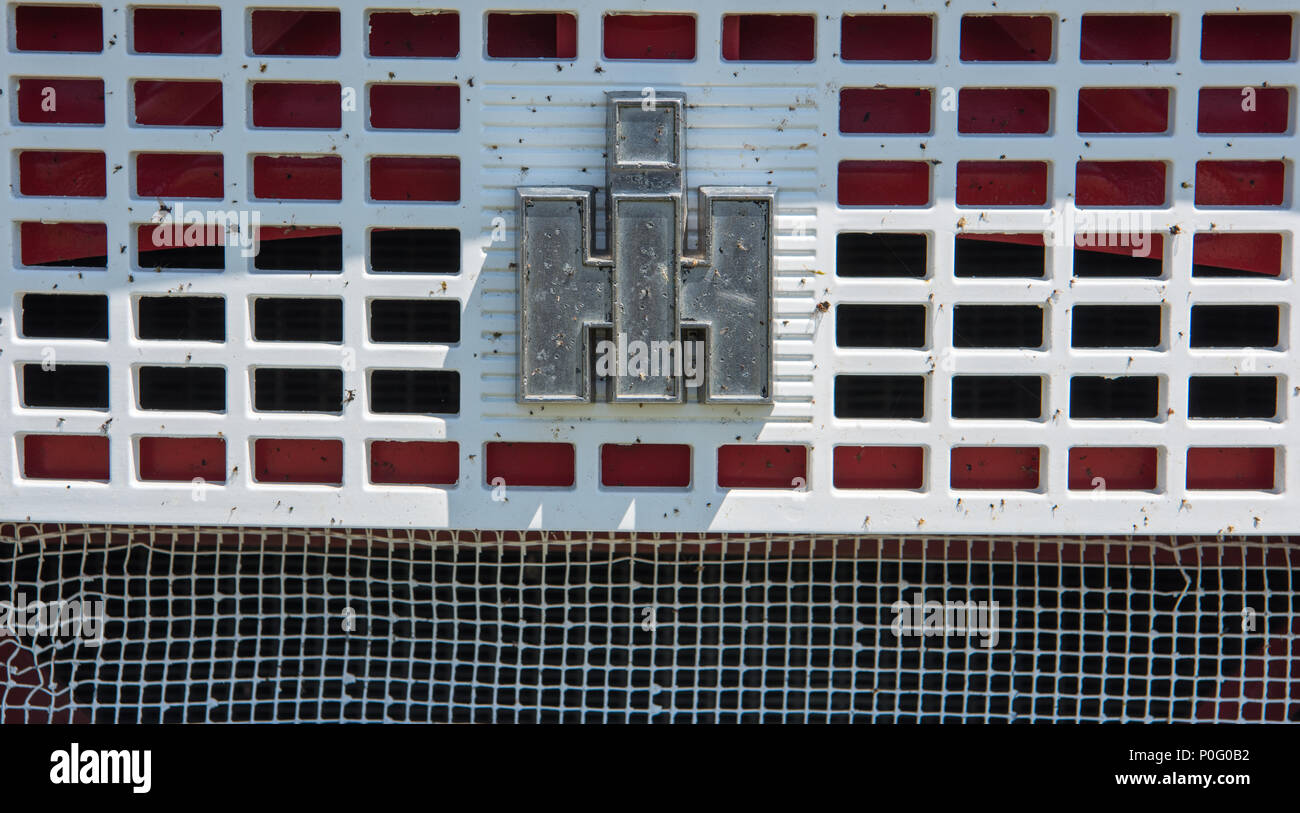 old tractor front radiator Stock Photo - Alamy