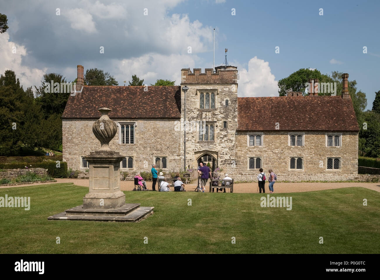 Ightham mote kent hi-res stock photography and images - Alamy