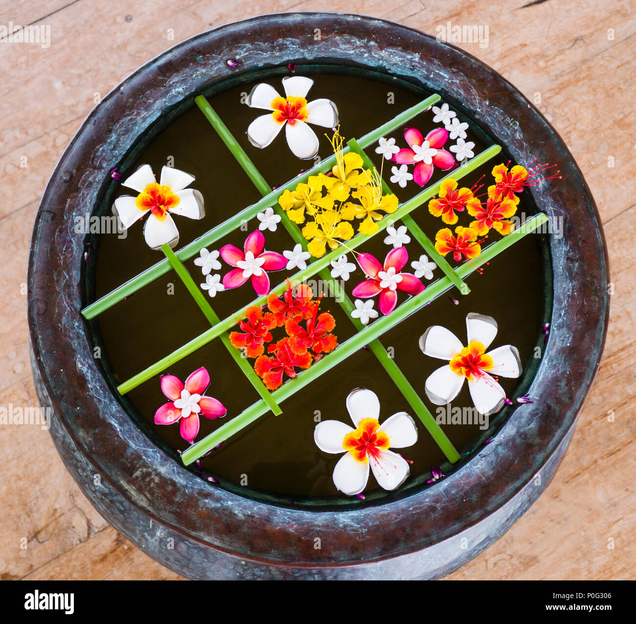 Floating flower decoration hi-res stock photography and images - Alamy