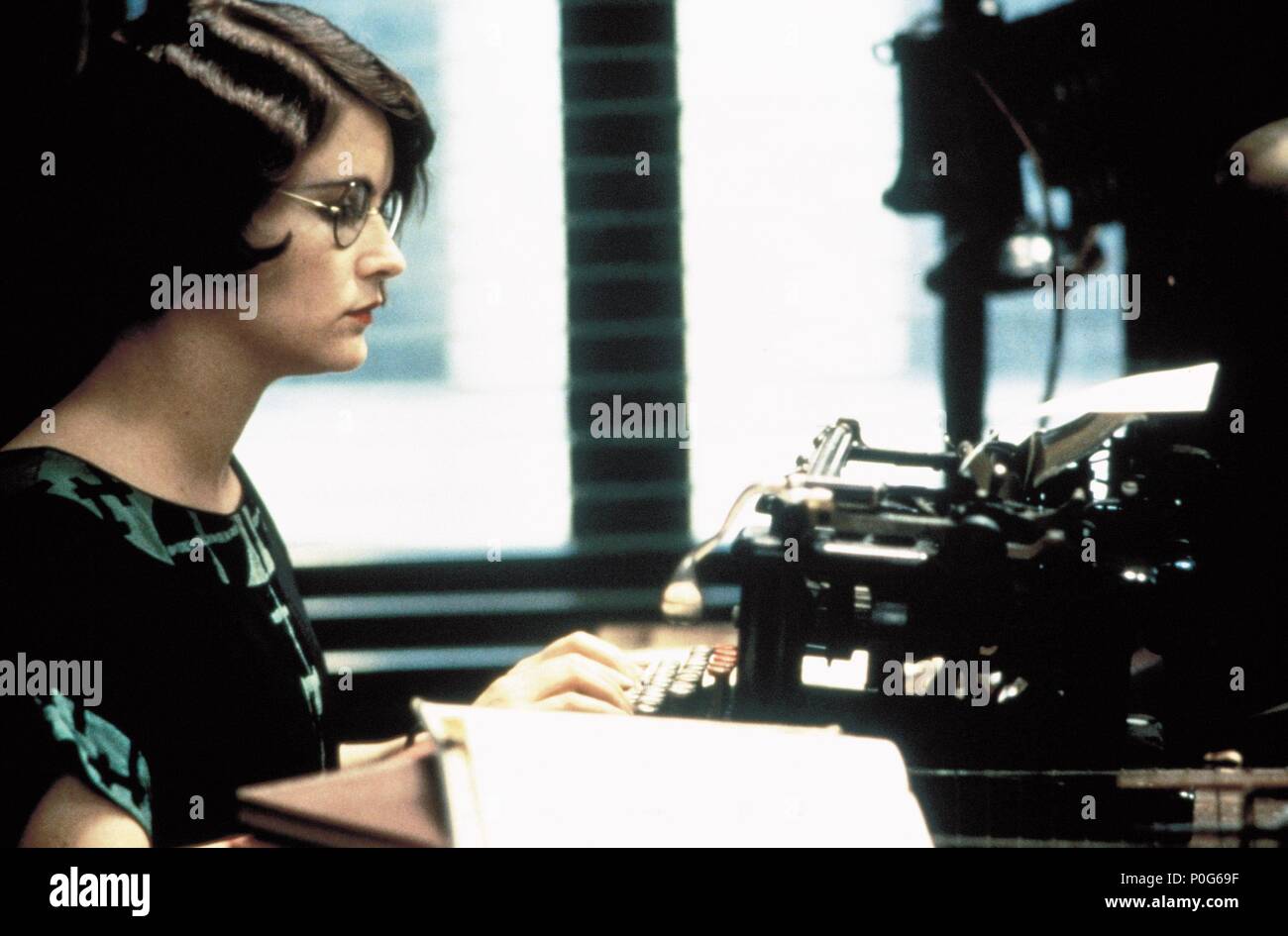 Mrs parker and the vicious circle hi-res stock photography and images ...