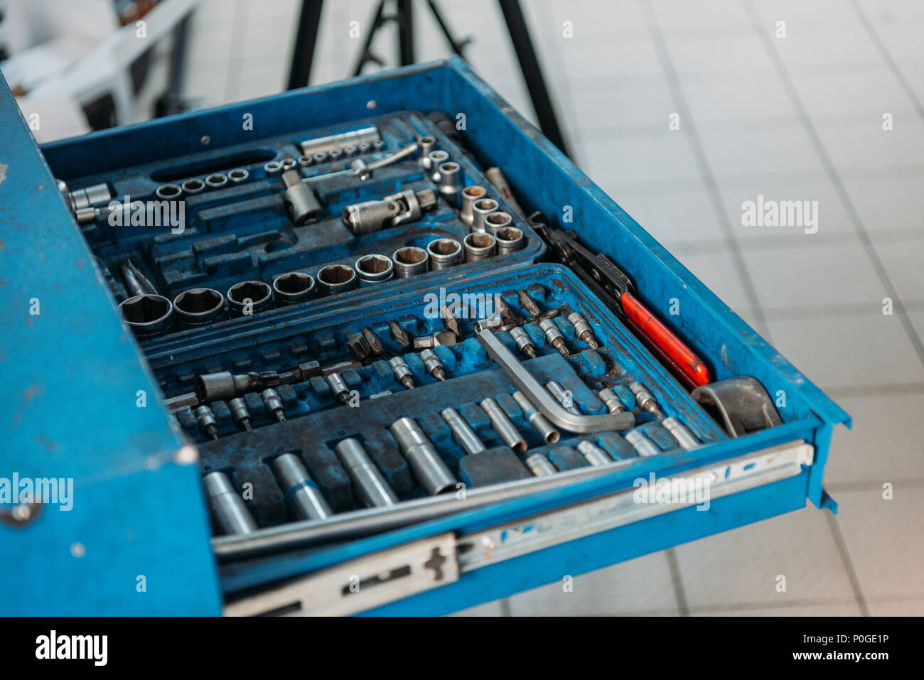 Industrial workshop filled hi-res stock photography and images - Alamy