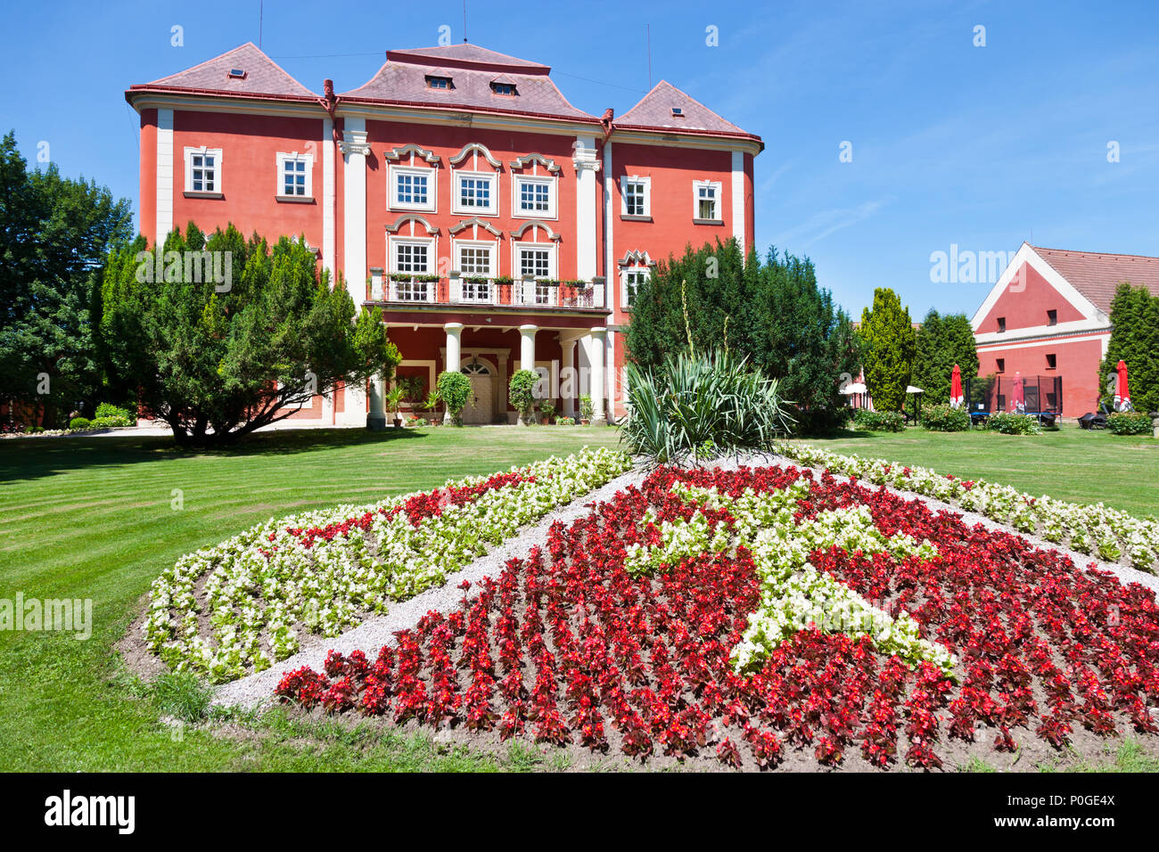 Clam castle hi-res stock photography and images - Alamy
