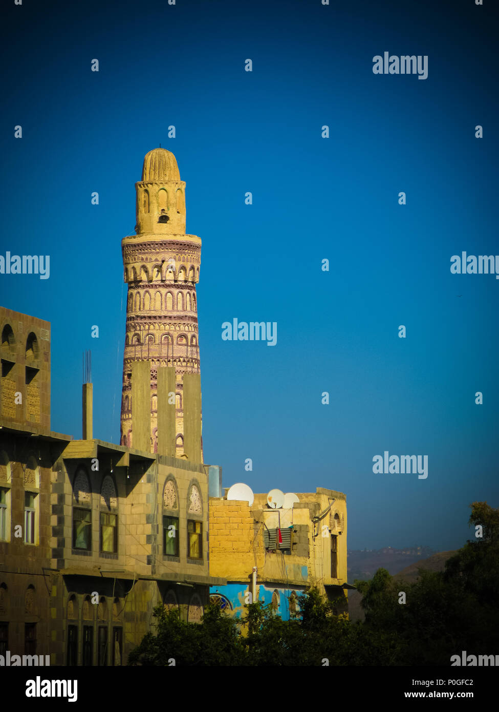 View to Jibla old city and former synagogue in Yemen Stock Photo - Alamy