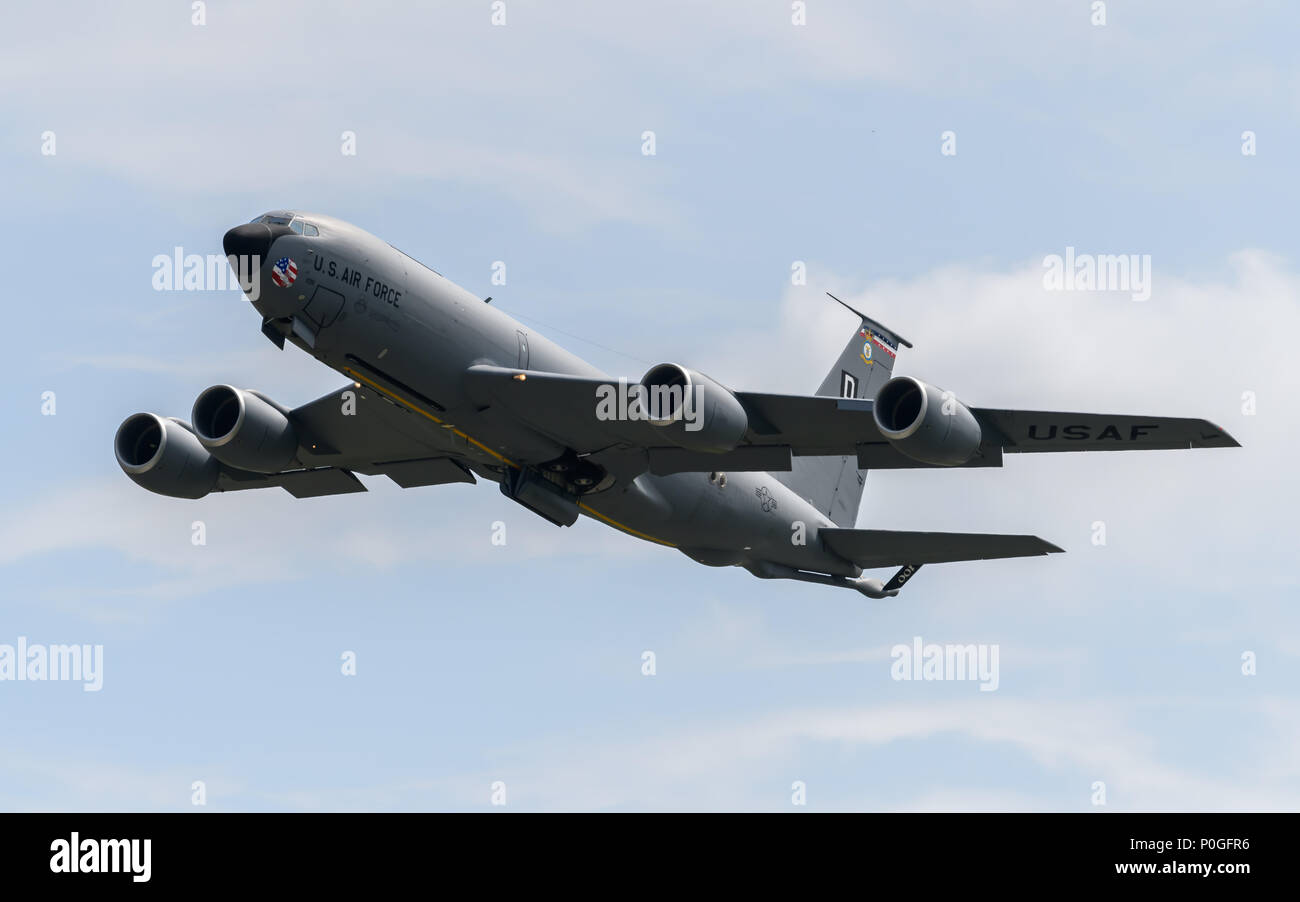 USAF KC-135 Stratotanker aircraft Stock Photo - Alamy