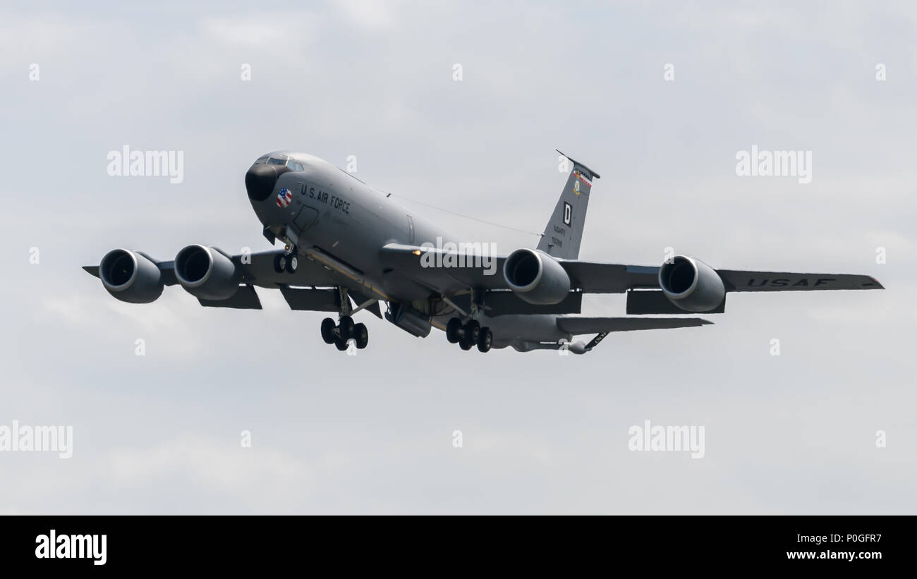 USAF KC-135 Stratotanker aircraft Stock Photo - Alamy
