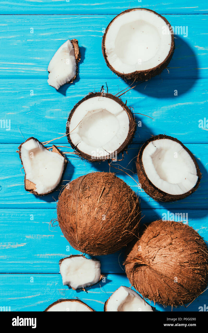 Top view whole coconuts hi-res stock photography and images - Alamy