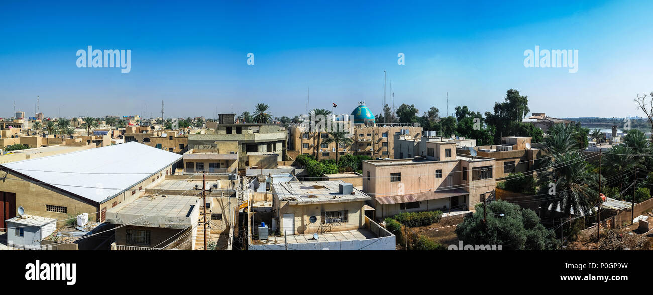 Baghdad street hi-res stock photography and images - Alamy