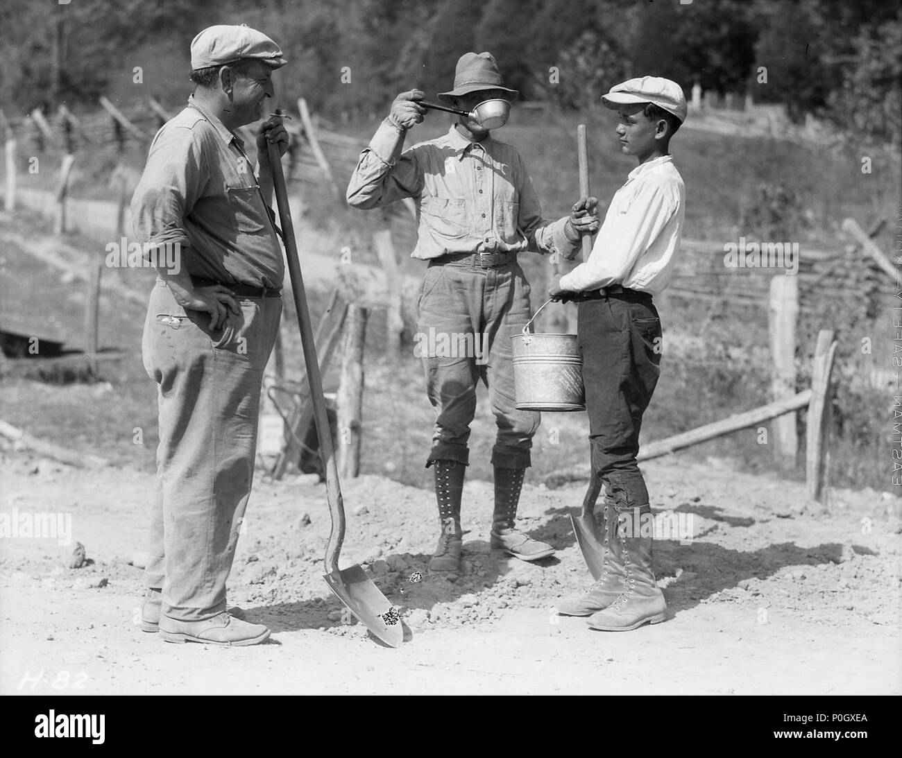 Water workers Black and White Stock Photos & Images - Alamy
