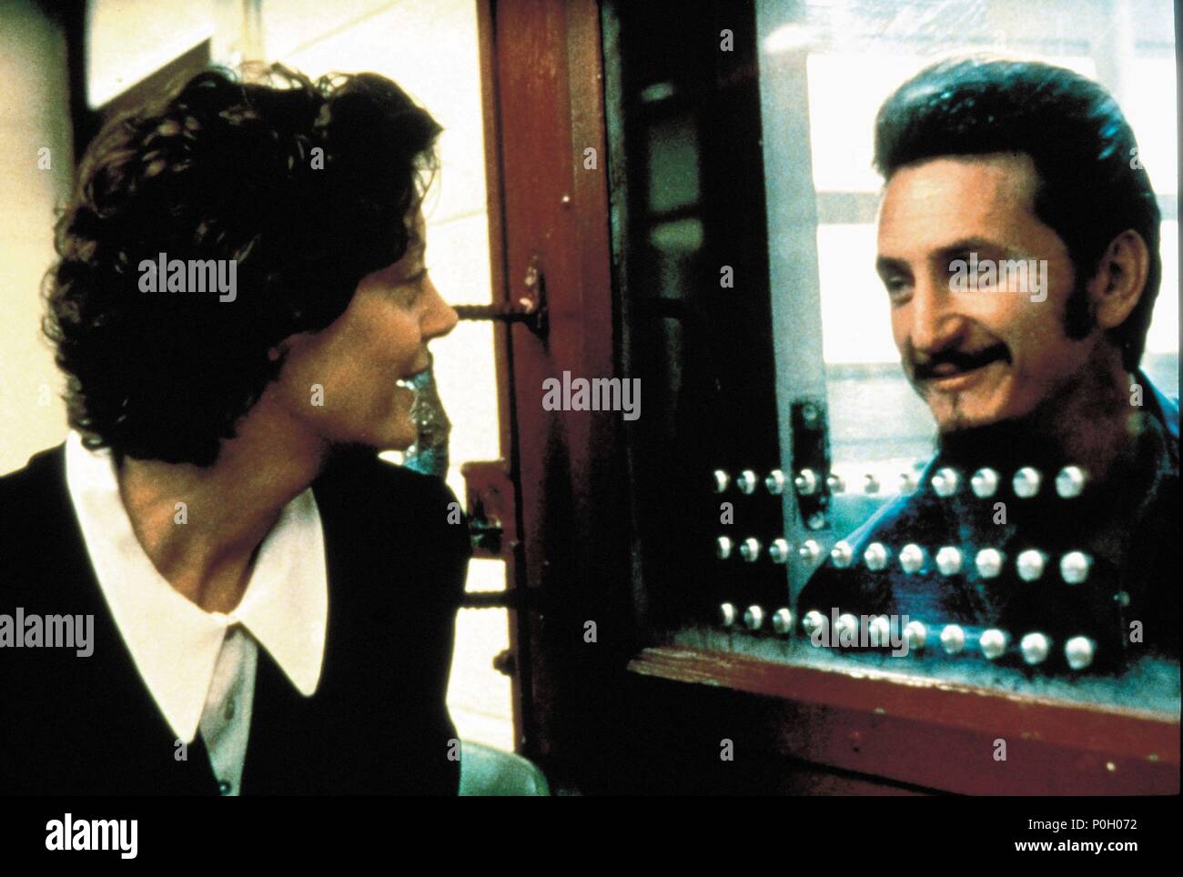 Dead man walking 1995 susan sarandon hi-res stock photography and ...