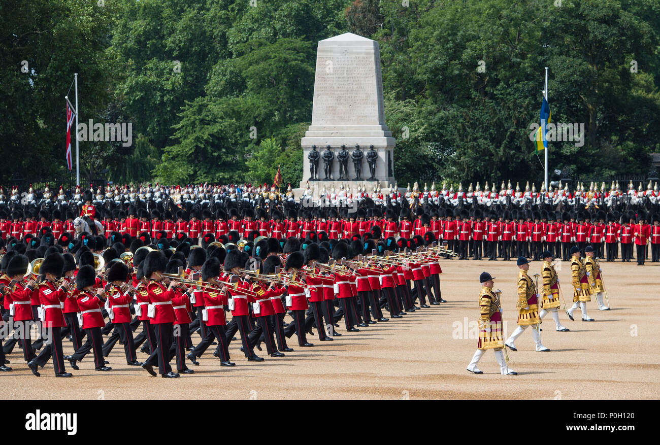 Troops of the 1st Battalion the Coldstream Guards during the Trooping ...