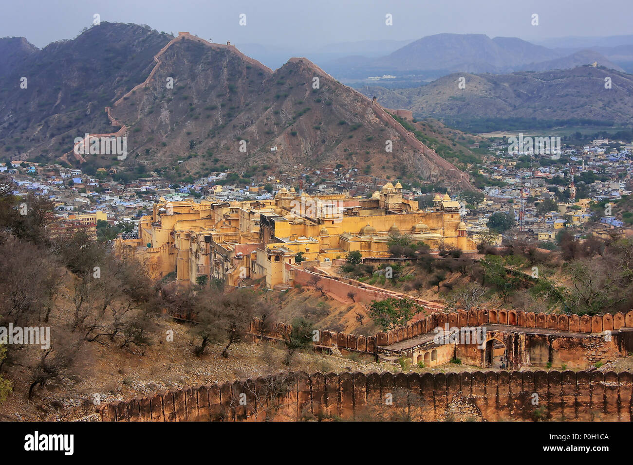 Amber Fort and defensive walls of Jaigarh Fort in Rajasthan, India ...