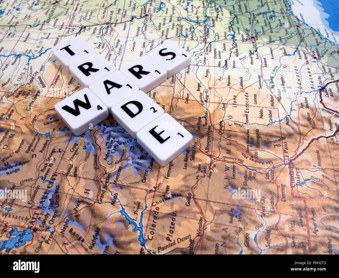 Tariffs world map hi-res stock photography and images - Alamy