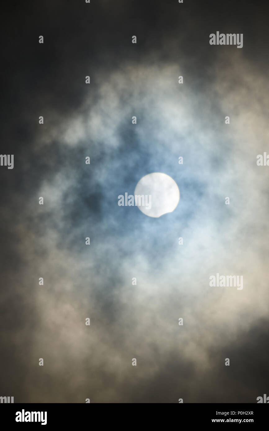 Colorful eclipse hi-res stock photography and images - Alamy