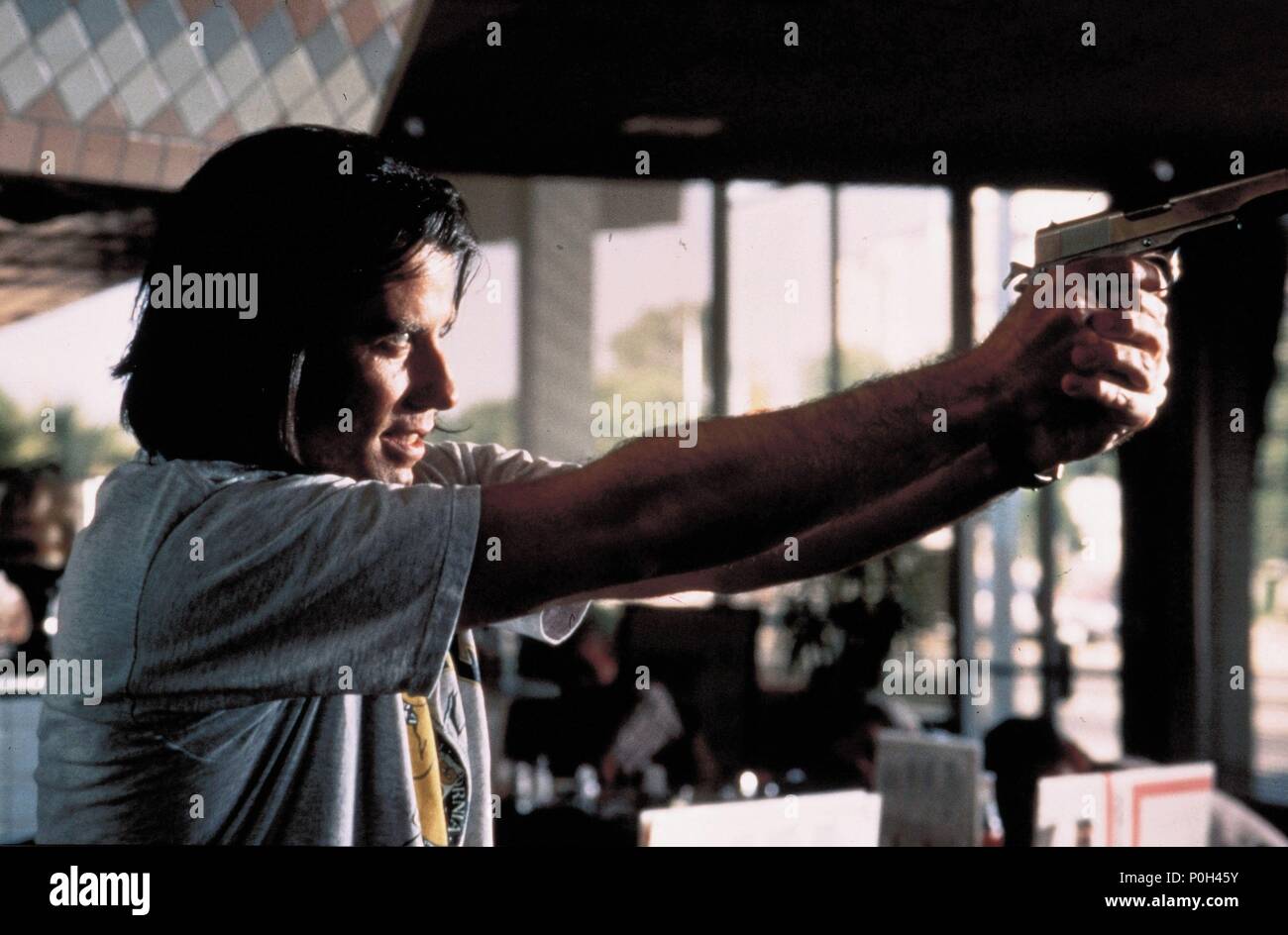 John travolta pulp fiction 1994 hi-res stock photography and images - Alamy