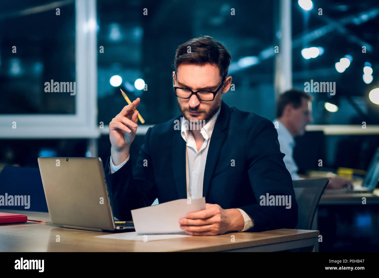 Overtime technology hi-res stock photography and images - Alamy