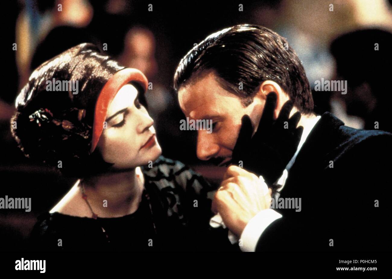 Original Film Title: MRS. PARKER AND THE VICIOUS CIRCLE. English Title ...