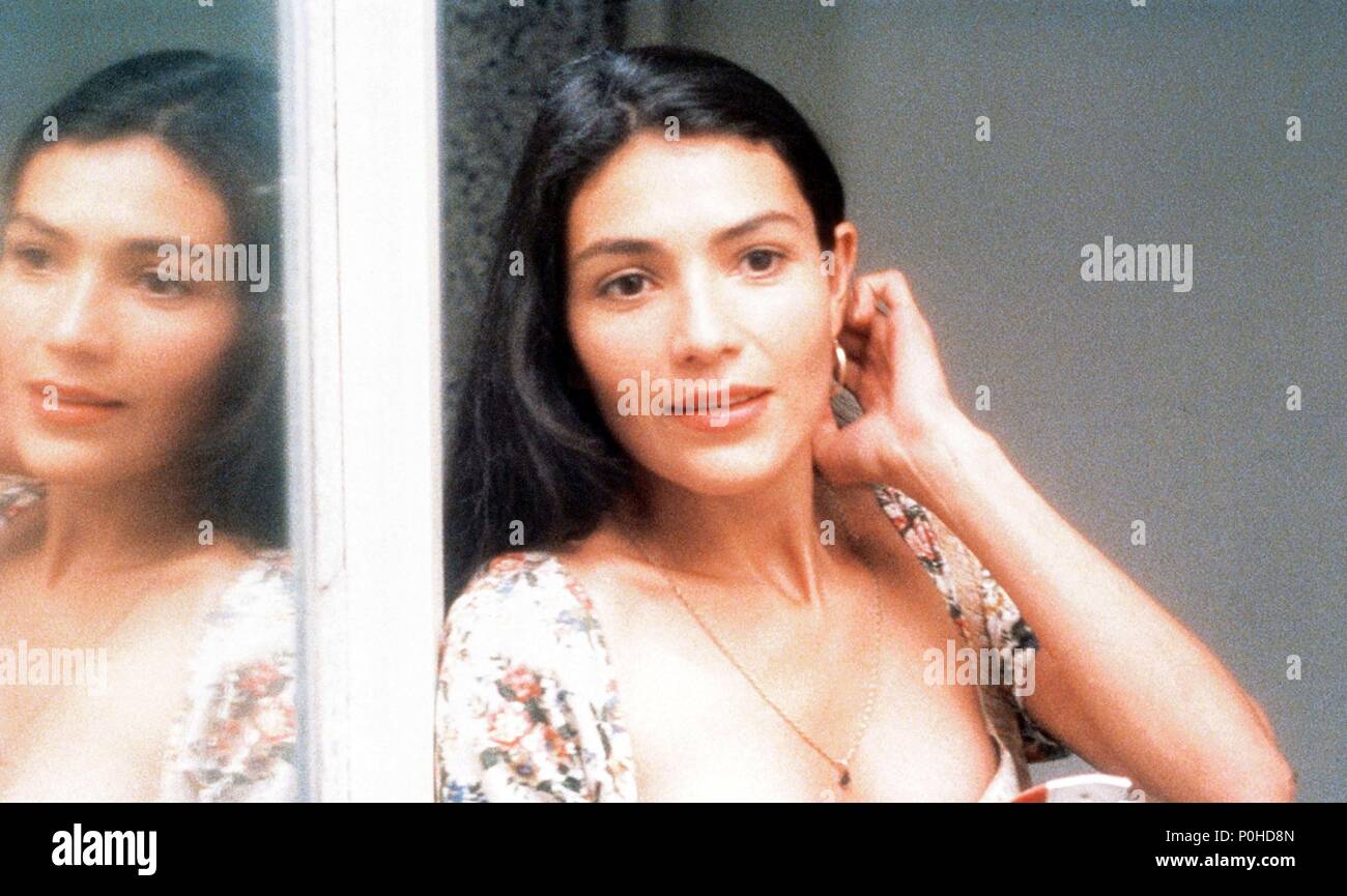 Dolores heredia hi-res stock photography and images - Alamy